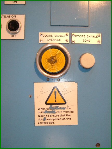 District Dave | Side Door Enable